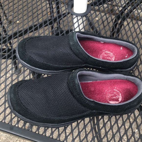 Merrell | Shoes | Preowned Merrell Womens Mesh Black Clogs 7 | Poshmark